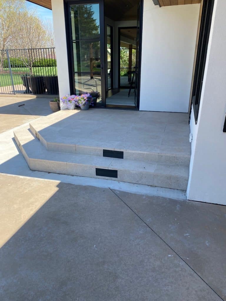 Daltile Xteriors TREAD Porcelain Pavers - Pine Landscape | Accomplished ...